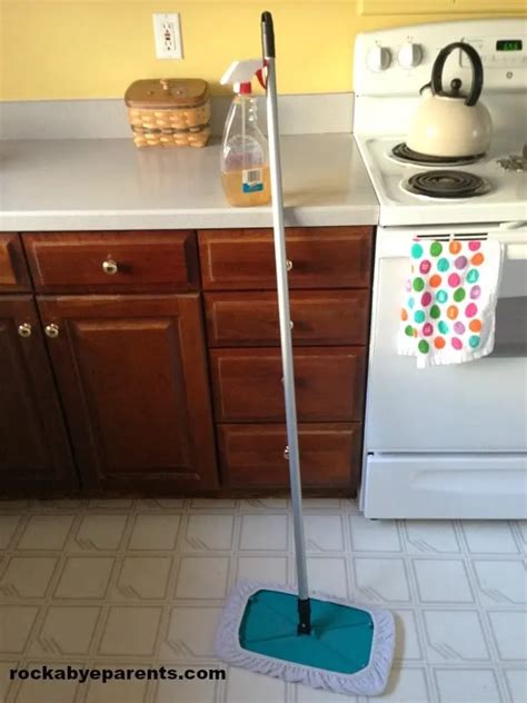 Sh Mop Review Cleaning Hack For How To Clean Floors Fast