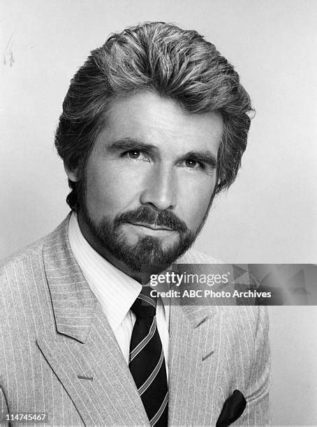 James Brolin Gallery Photos And Premium High Res Pictures Getty Images