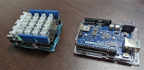 Arduino UNO WiFi Rev 2 で GROVE ベースシールドを取り付けて LED を光らせるメモ 1ft seabass jp MEMO