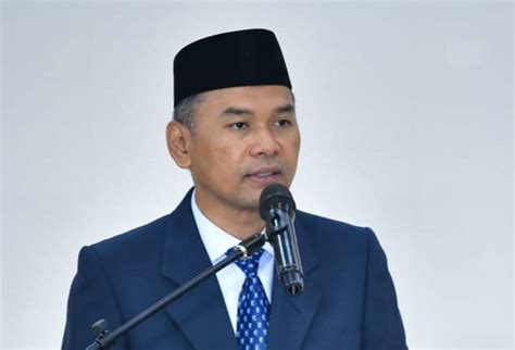 Sosok Sederhana Isnaini