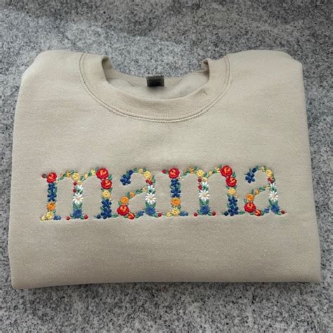 Mama Crewneck Sweatshirt Embroidered Mama Sweatshirt Mom Sweatshirt