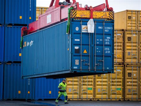 How To Safely Stack Shipping Containers A Comprehensive Guide