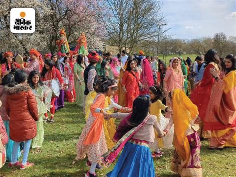 More Than 100 Women Worship Together Eat Rajasthani Cuisine लंदन में