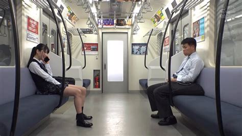 最終電車でパンツを見せて小バカにしたクソ生意気な華奢ガキを俺のデカチンで突き上げて懲らしめてヤる Post 無料AV動画