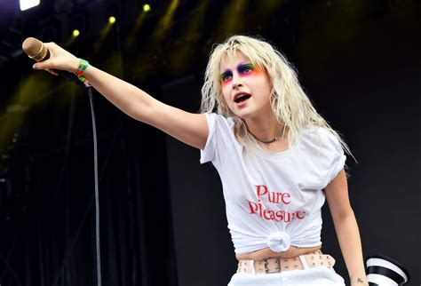 Hayley Williams Net Worth 2024: What Is The Paramore Singer Worth?