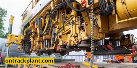 Trackwork T205 detail - Photo — ontrackplant.com