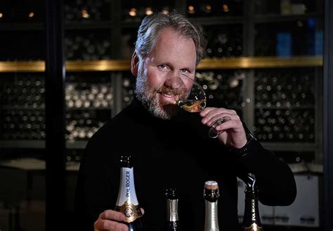 Ny Bok Från Fredrik Schelin Om Champagne Och Andra Bubblor