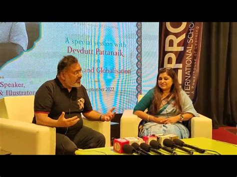 Bookhire Celebrity Devdutt Pattnaik Motivational Speaker From Mumbai