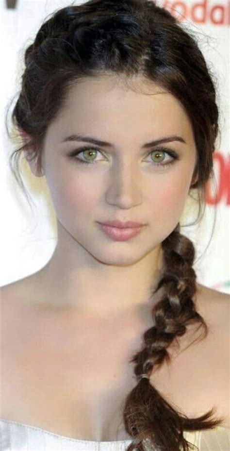 Green Eyes Beautiful Girl Face Lovely Eyes Beauty Girl