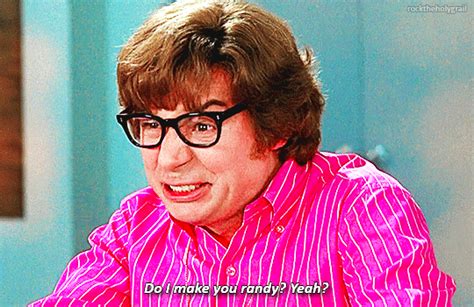Elizabeth Hurley Austin Powers 
