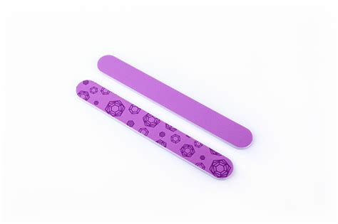 매니큐어와 페디큐어흰색 배경에 고립 된 뷰티 제품을 사용 하는 유연한에 머리 보드 손톱 줄에 대한 스톡 사진 및 기타 이미지 손톱 줄 개성 개념 개인 장식품 Istock