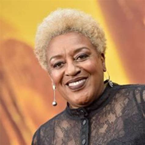 Cch Pounder Actress Under The Dome Adds 2 New Regulars Cch Pounder