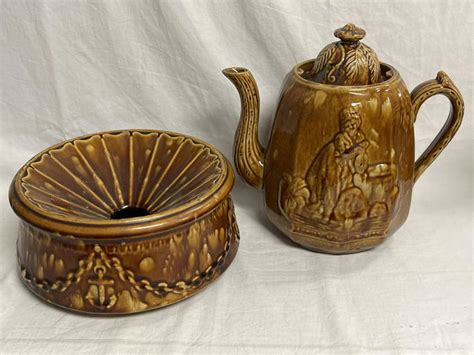 Rockingham Anchor Spittoon Bennington Pot Spittoon W Ship Anchor Design 8 5 X 4