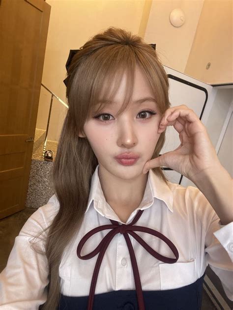 ꒰🧚꒱ Ᏼꫀᥣᥣꫀ ⋆˙ Kissoflife 키스오브라이프 Kiof 벨 Belle Sticky Korean