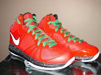 Ric On The Go Christmas Lebron Viiis