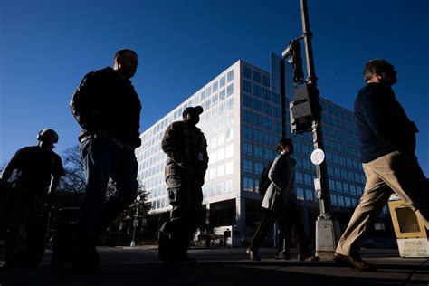 Federal Layoffs ‘likely If Too Few Employees Choose To Quit Memo Says The Washington Post