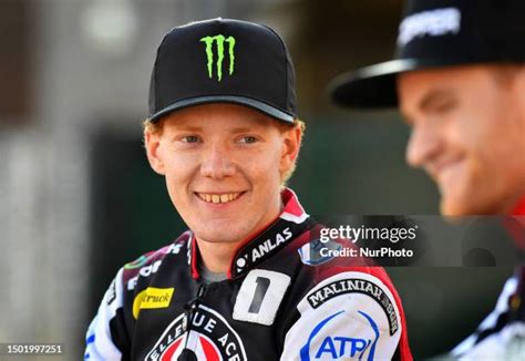 1 623 Dan Bewley Photos And High Res Pictures Getty Images