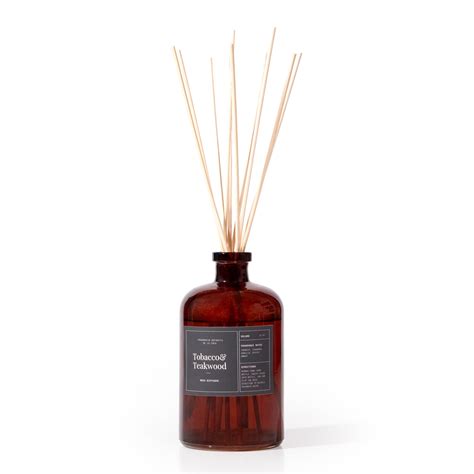 Tobacco And Teakwood Reed Diffuser — Andaluca Home