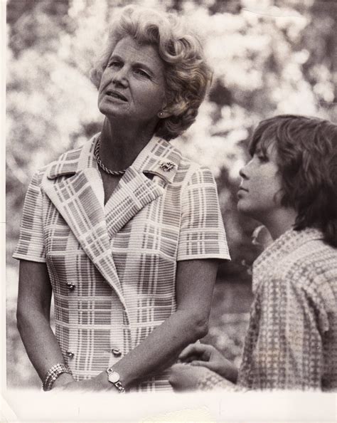 Penny And Red The Life Of Secretariats Owner