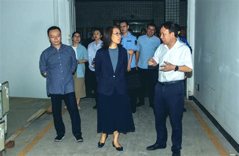 九龙坡区政府党组成员、副区长廖英一行莅临重庆智慧水务有限公司调研指导工作 行业资讯 欢迎使用水表网手机版