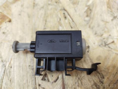6G9T11A152AA Ford датчик включения сцепления