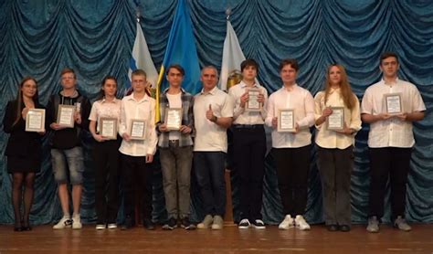 У Миколаєві нагородили обдарованих учнів шкіл Інтент Суспільно політичне видання