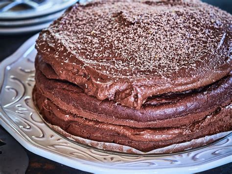 Dense White Chocolate Mud Cake Recipe
