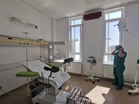 Foto Maternitatea Odobescu Din Timișoara S A Mutat într O Clădire Modernă În Vechea Clădire Se