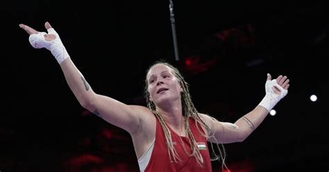 헝가리 여자 복서 Xy염색체 상대 선수 괴물로 묘사