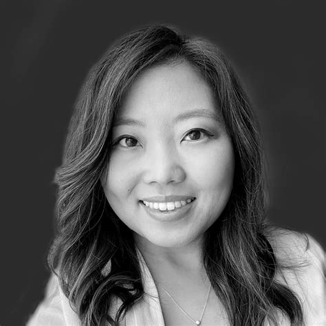 Stella Kim 2022