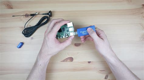 Track Aircraft In Real Time With Your Raspberry Pi Using The