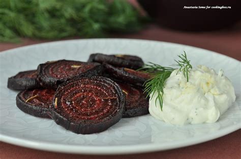 Печений буряк з сирним кремом | Кулінарні рецепти з фото – Пательня