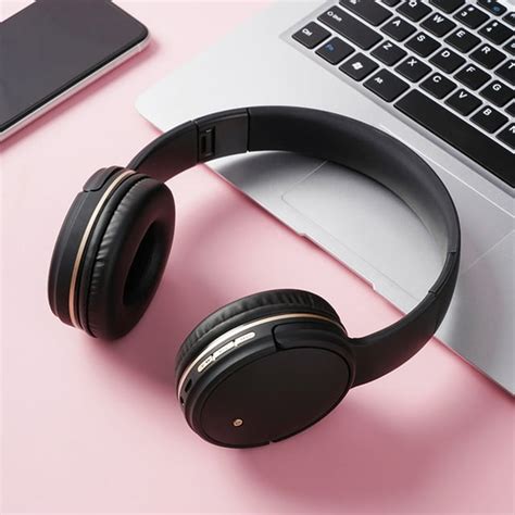 Bluetooth Headphones Lightweight Wireless Headphones 8594db Volume