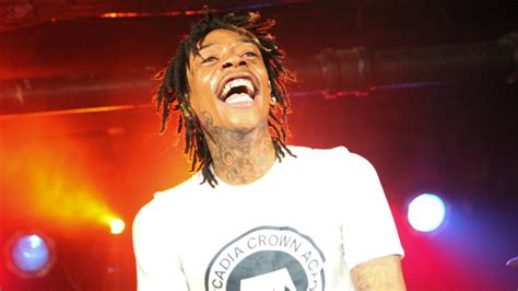 Wiz Khalifa Has A Steamy Sex Tape With A Very Busty Woman