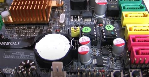 What Is A CMOS ElectronicsHacks