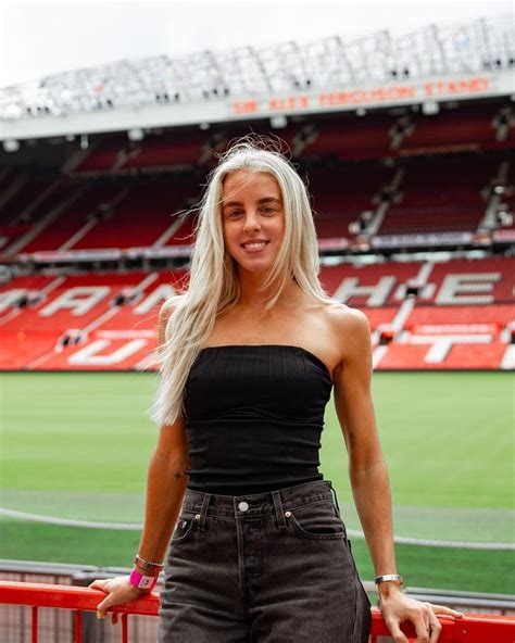 🌪 Keelyhodgkinson • Instagram Photos And Videos Track And Field Female Athletes Athletic