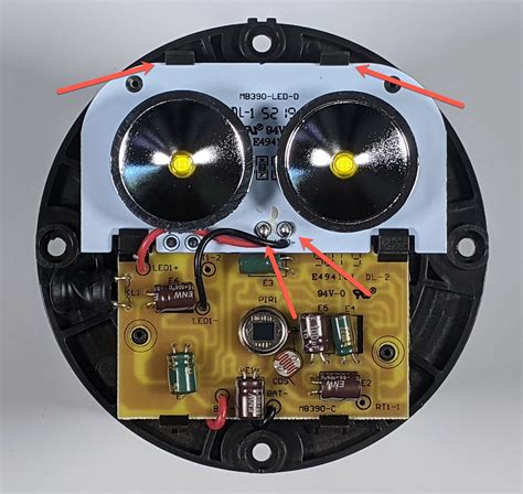 Battery Powered PIR IR Illuminator