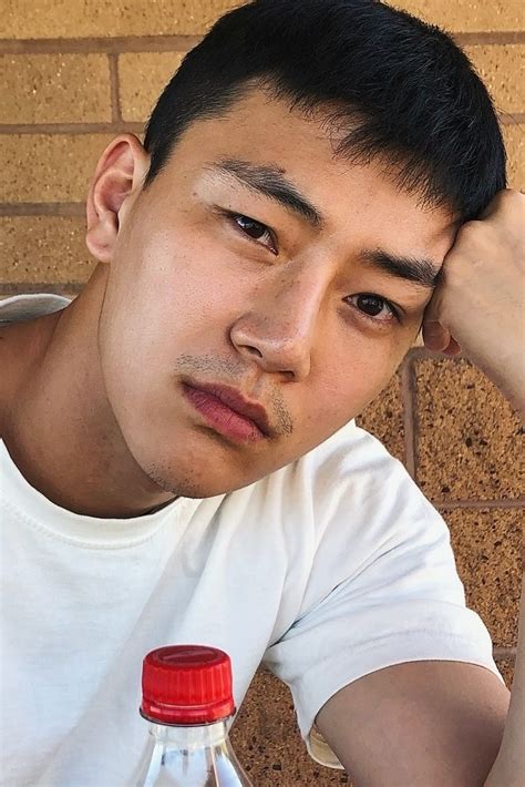 Moon Ji Yong Wiki Biography Age Gallery Spouse And More