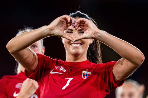 Nordiske Fotballprofiler Støtter Em I 2025 Til Norden Norges