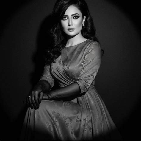 يبدأ صيام العشر منى الغضبان جذب الطاقه الإيجابيه Facebook