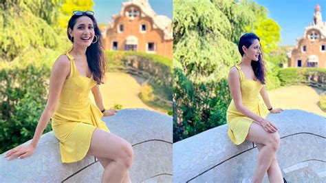 Pragya Jaiswal Hot Images Actress Pragya Jaiswal Looks Stunning In