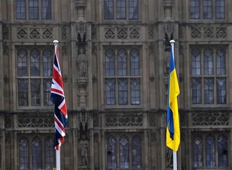 Велика Британија ќе и испрати на Украина воена помош во вредност од 187 милиони долари