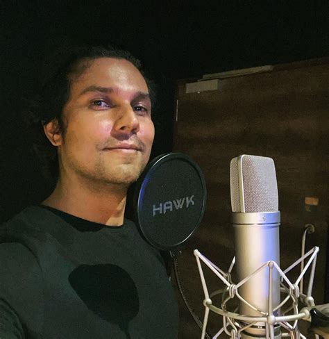 Randeep Hooda Age Height Biography 2023 Wiki Net Worth