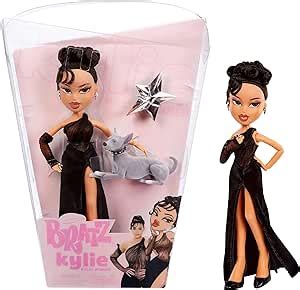 Bratz X Kylie Jenner Night Modepop Verzamelbare Pop Met Avondjurk Hond En Poster Voor