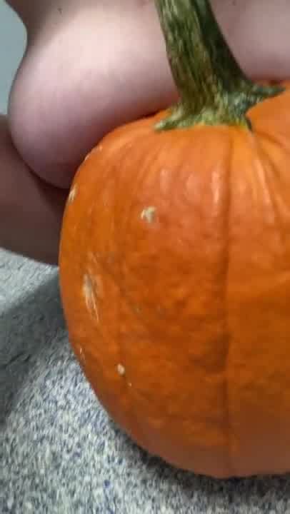 Pumpkin With A Side Of Gash Free Frigging Toilet Hd Porn
