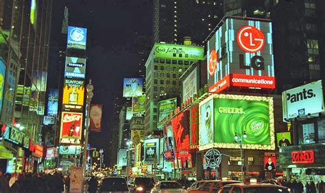 Usa New York Times Square En 2000 Times Square Est Lun Flickr