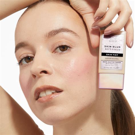 xx revolution skin blur soft focus skin tint revolution beauty