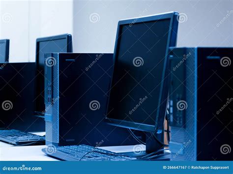 Computer And Monitor Row In Computer Class Stock Image Image Of Learn