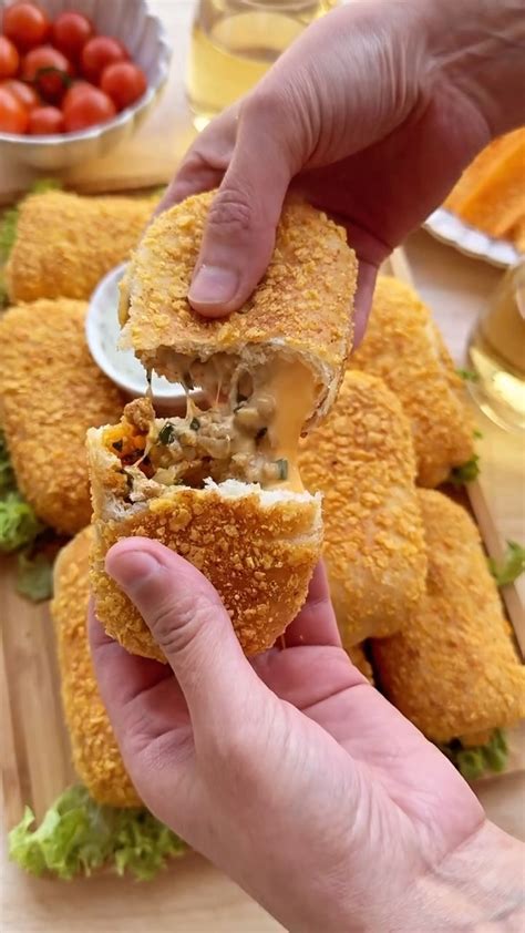 ‎مطبخ فنون ️🇧🇭‎ ‎باستا ألفريدو بالدجاج المشوي طبق شهي وشائع يجمع بين