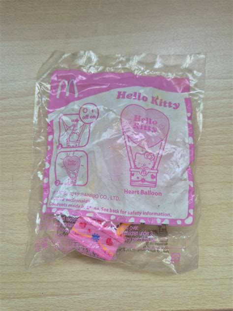 Hello Kitty Heart Balloon Mcdonalds Collectibles Hobbies And Toys Toys